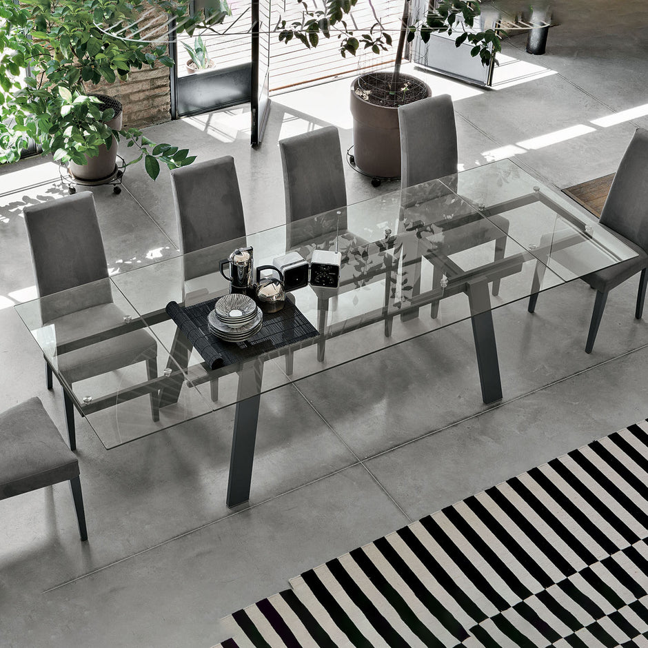 Modern Dining Tables | Extending Dining Tables | Glass Top Dining ...